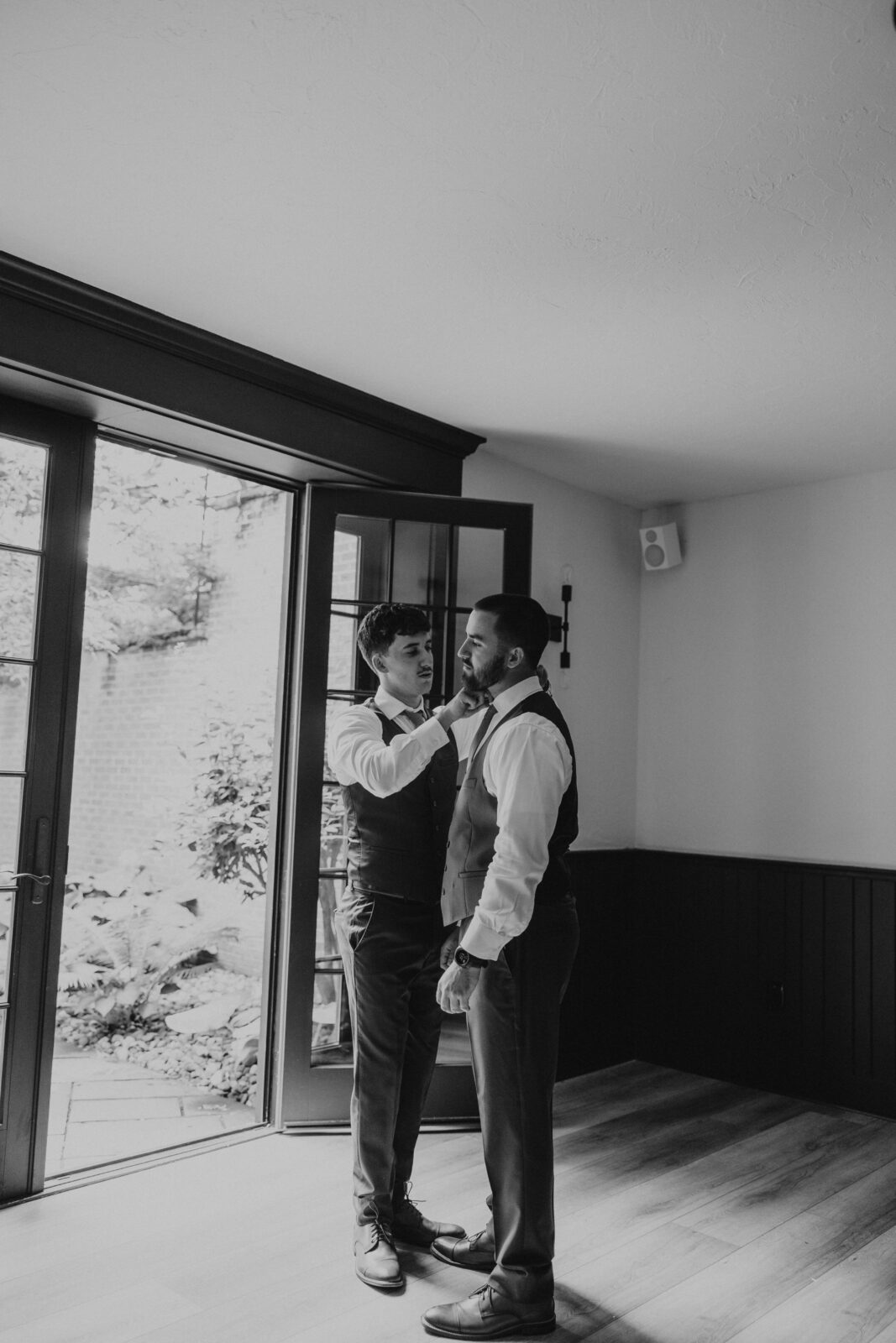 Boho wedding at Basil Place in Chardon, Ohio